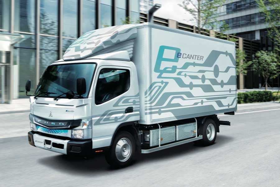 EVトラックに立ちはだかる「電欠」「再販価値」の壁、普及のカギはいったい何か？ いすゞ「エルフEV」販売で考える | Merkmal（メルクマール） - (2)