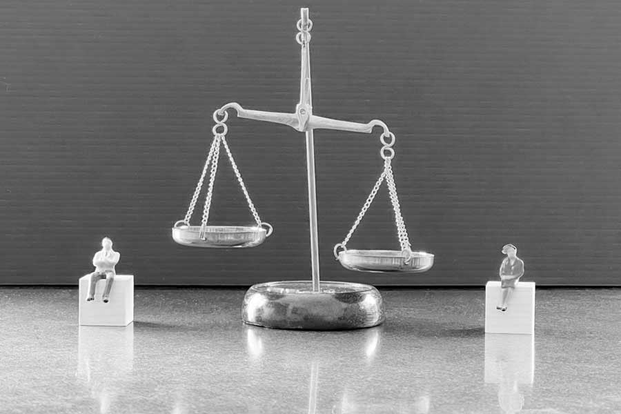 JAL「景品表示法違反」の疑い 文春報道に見る“高額マイル付与”という終わりなき魔力 | Merkmal（メルクマール） - (2)