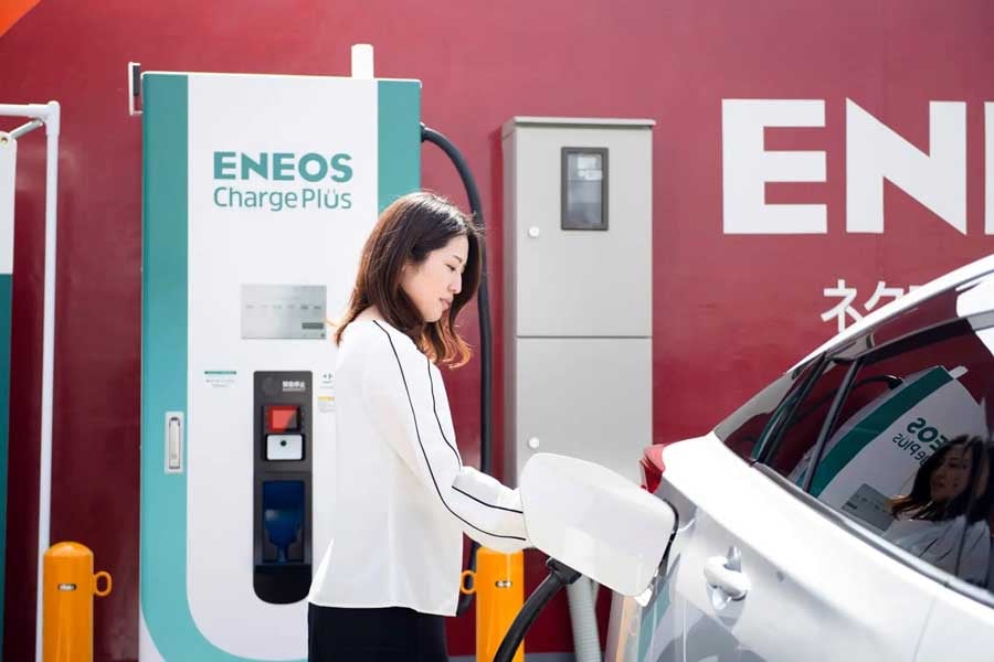 ガソリンスタンド「30年で6割減」 “EV普及”は存続への逆風となるか、はたまた追い風か？ 未来を展望する | Merkmal（メルクマール） - (2)