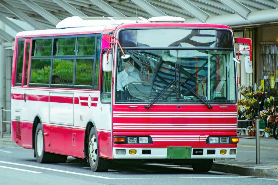 日本の「バス運賃」は安すぎる、だから即値上げすべき！ というのは単なる暴論だ【リレー連載】ビーフという作法（1） | Merkmal（メルクマール） - (3)