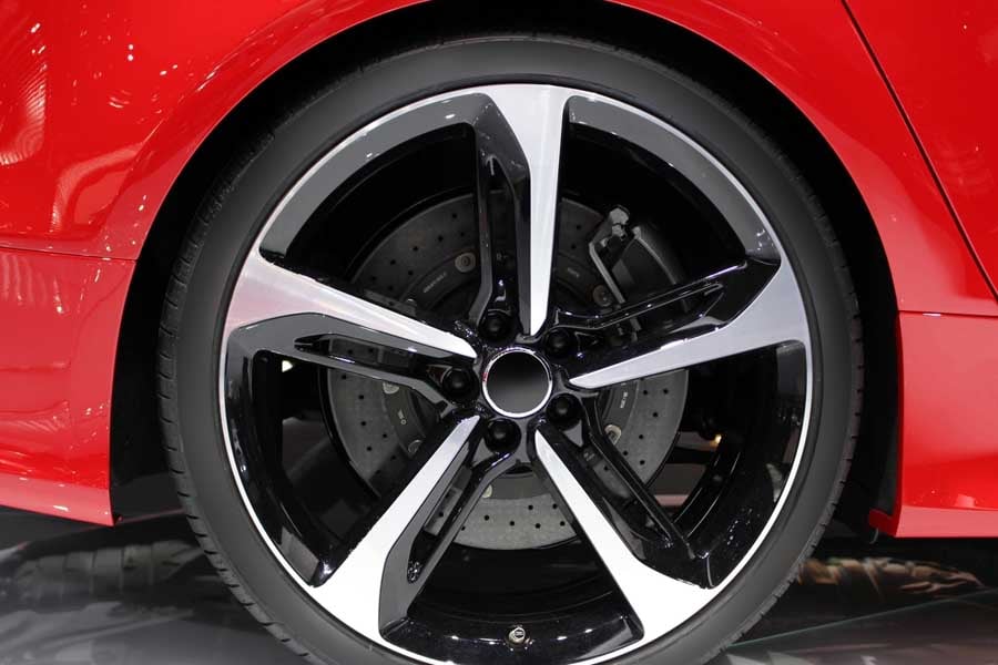 「EVシフト」で切り捨てられる76％――倒産1.3倍、中小「自動車部品メーカー」が沈む下請け令和構造 | Merkmal（メルクマール） - (2)