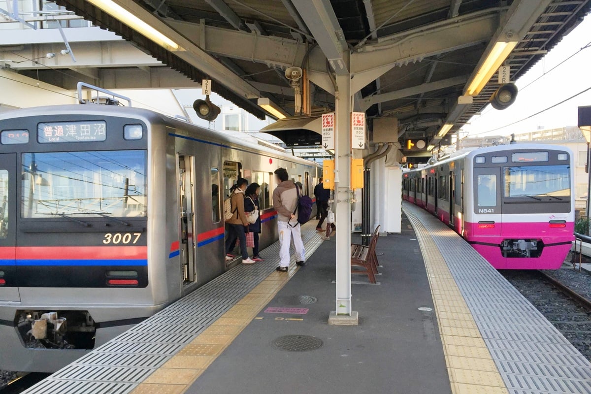 激しすぎる蛇行！ 町田・八王子の境界に残る「戦車道路」をご存じか | Merkmal（メルクマール） - (4)