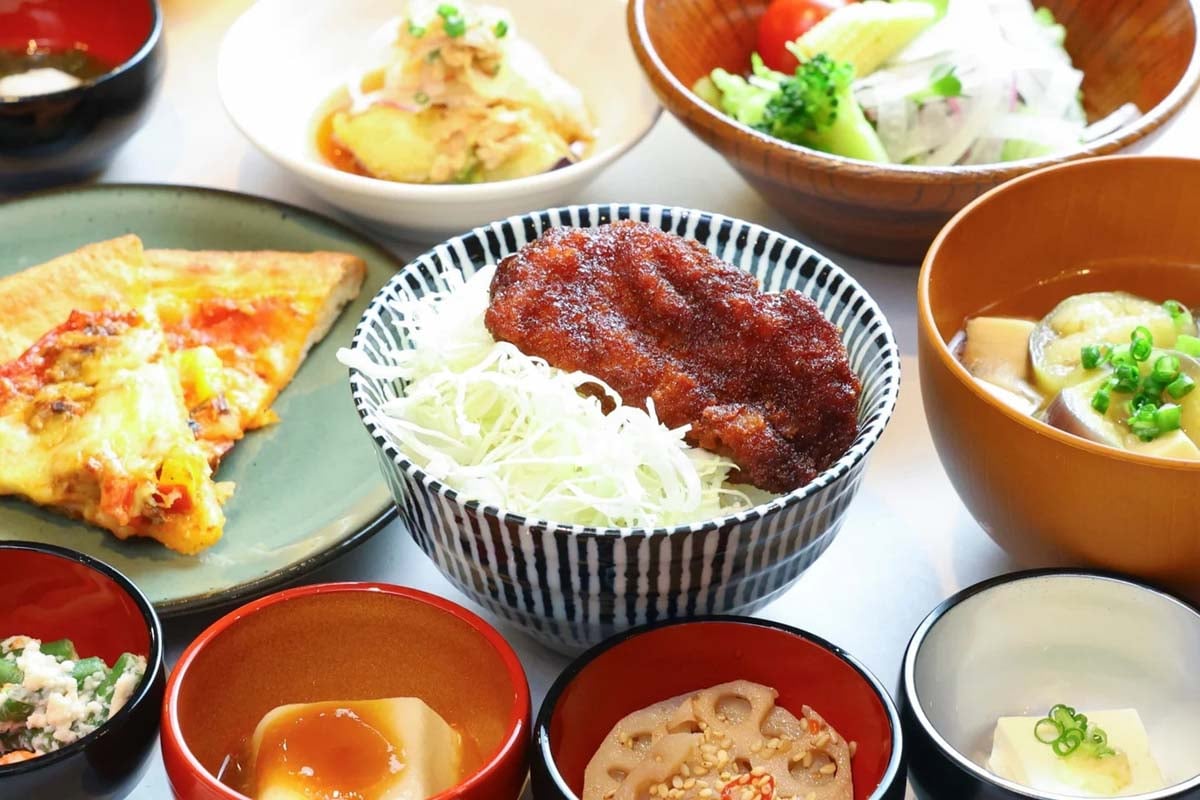 「無料だけじゃ差がつかない」 今、ビジネスホテルで“朝食戦争”が勃発しているワケ | Merkmal（メルクマール） - (2)