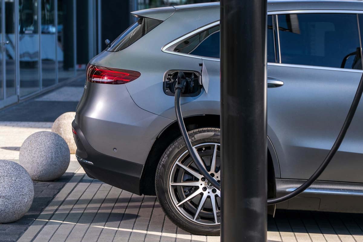 エコカー神話崩壊？ 10年超HVも課税、「EV優遇」の矛盾が浮き彫りに――今後どうなる？ | Merkmal（メルクマール） - (4)