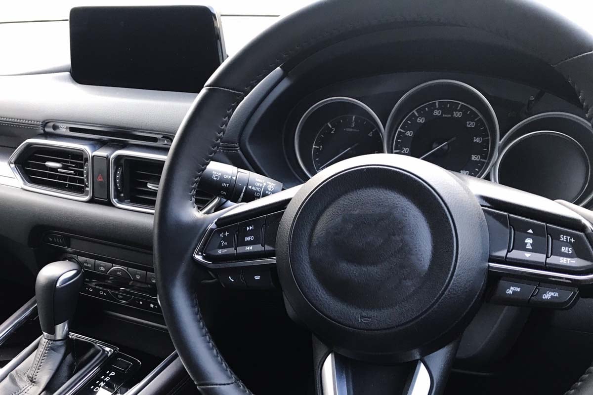 【これが本音だ】シニア男性の5割超が「モテたい」と宣言！ 自動車おじさんにも“ワンチャン”あるのか？ 再浮上のカギは「黒のSUV」？ | Merkmal（メルクマール） - (3)